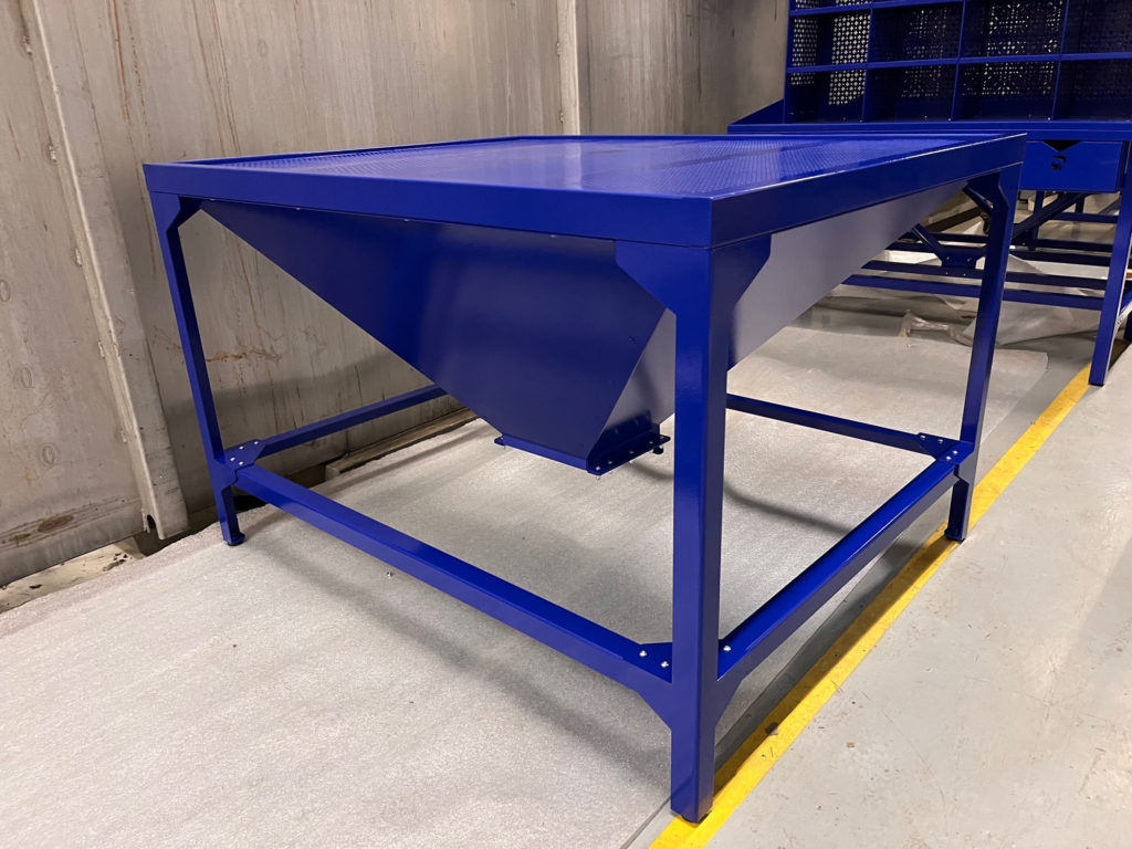 Fabrication de meubles de tri pour La Poste - Tôlerie Rémond - Montbard ...